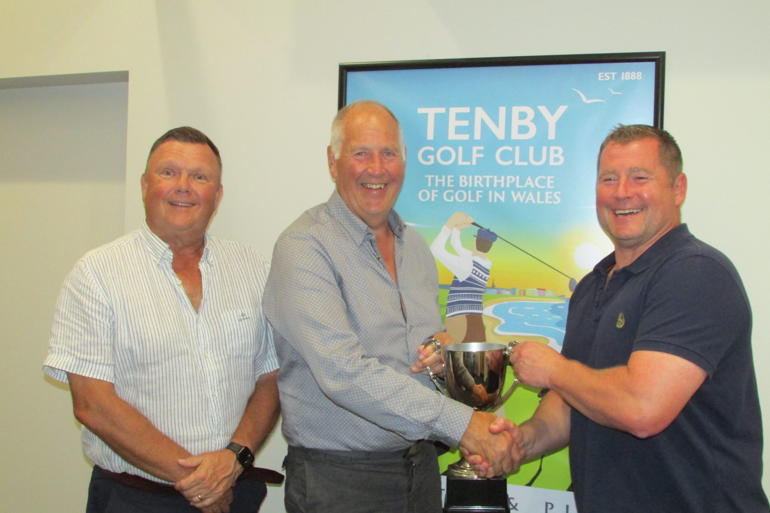 Tenby Golf Club Claims Loz Phillips Memorial Cup - Tenby Golf Club